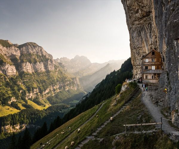 ‘Clean & Safe’ Switzerland – AirGuide Destinations Home