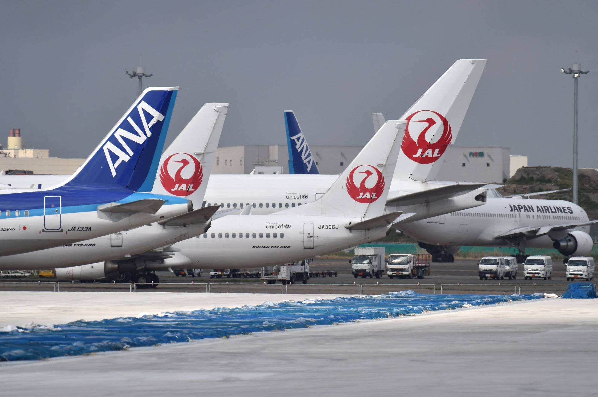 Japan's JAL and ANA cancel or reroute Europe flights due to Ukraine crisis - AirGuide.info ...