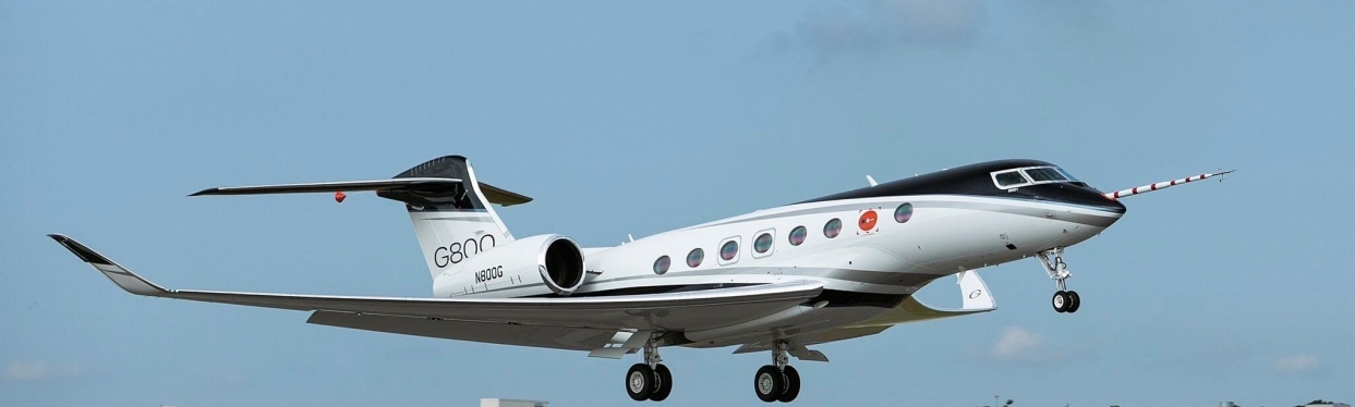Gulfstream G800 business jet performs first flight - AirGuide.info ...
