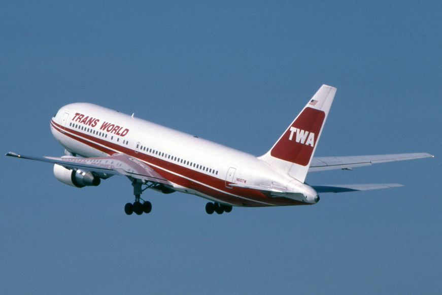 How extended-range operations changed the Boeing 767 - AirGuide.info ...