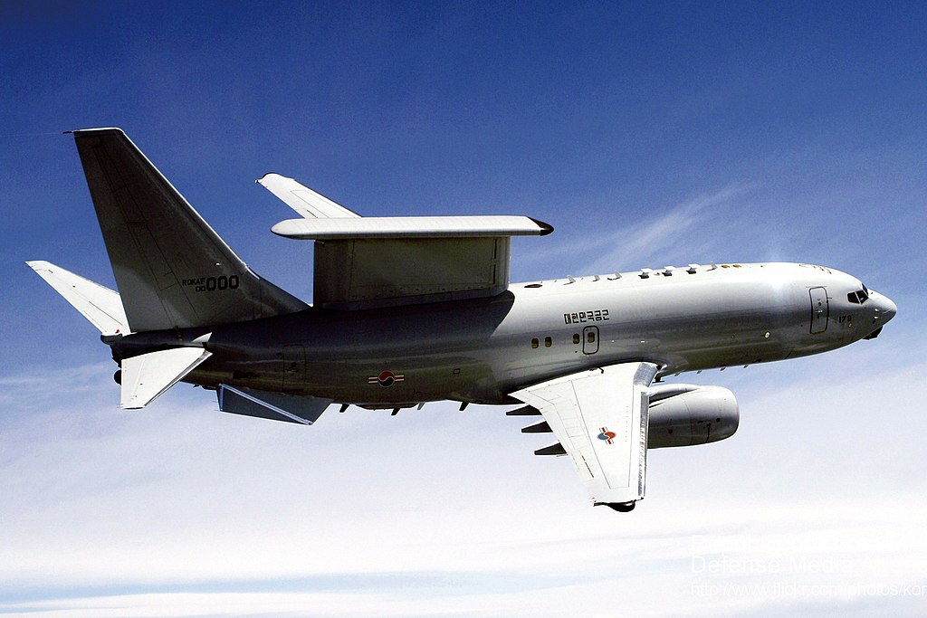 U.S. Air Force orders 26 Boeing E-7 AEW&C command and control aircraft ...