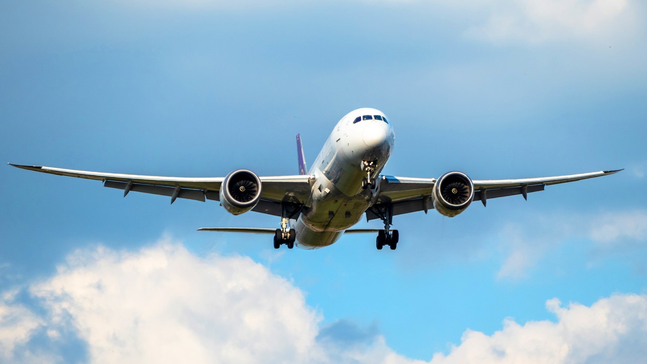 Enhancing Fuel Efficiency and Engine Performance in Boeing 787 with No ...